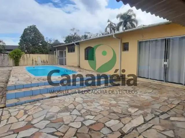 Casa / Sobrado para Venda em Cananéia/SP Carijó 4 Quartos