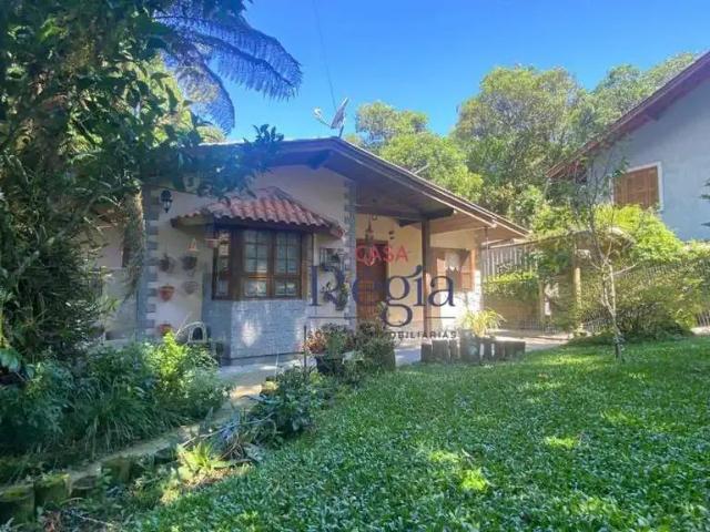 Casa / Sobrado para Venda em Canela/RS Vila do Cedro 2 Quartos