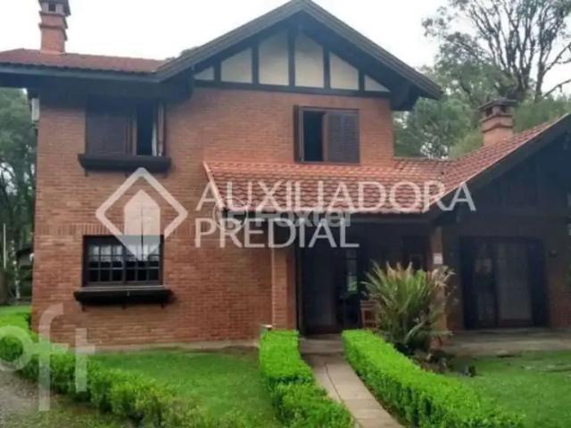 Casa / Sobrado para Venda em Canela/RS Vila Suica 4 Quartos