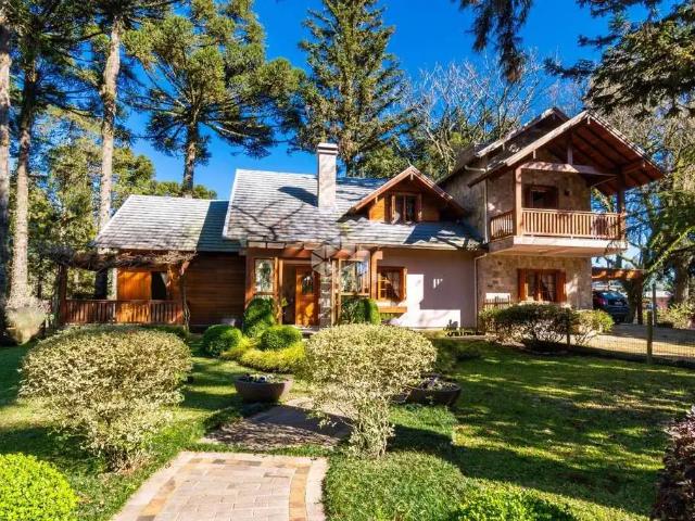Casa / Sobrado para Venda em Canela/RS Vila Suica 4 Quartos