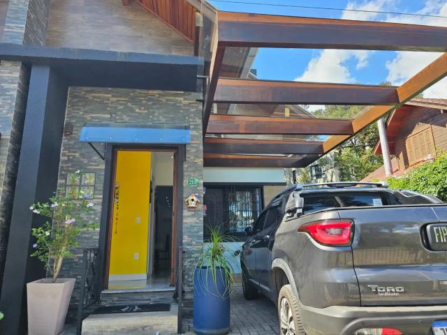 Casa / Sobrado para Venda em Canela/RS Vila Suica