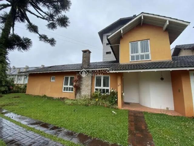Casa / Sobrado para Venda em Canela/RS Centro 3 Quartos