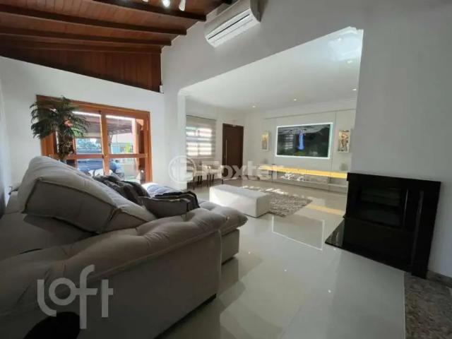Casa / Sobrado para Venda em Canela/RS Eugênio Ferreira 4 Quartos
