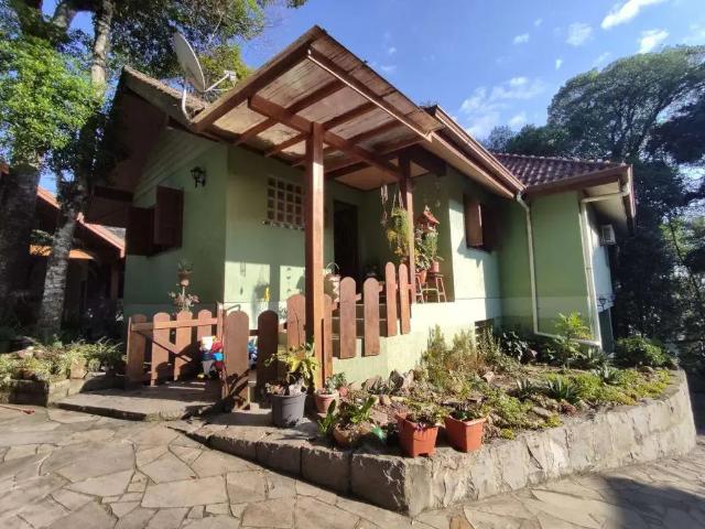 Casa / Sobrado para Venda em Canela/RS Palace Hotel 5 Quartos
