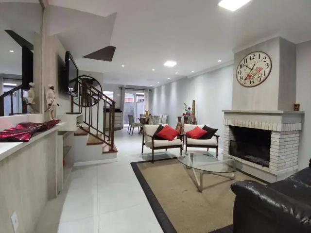 Casa / Sobrado para Venda em Canela/RS São José 4 Quartos