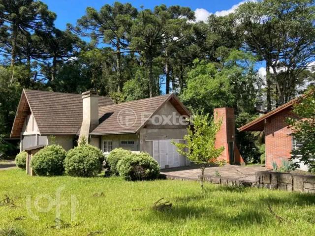 Casa / Sobrado para Venda em Canela/RS Suzana 3 Quartos