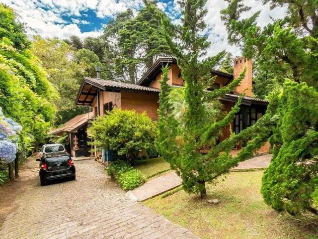 Casa / Sobrado para Venda em Canela/RS Suzana 3 Quartos