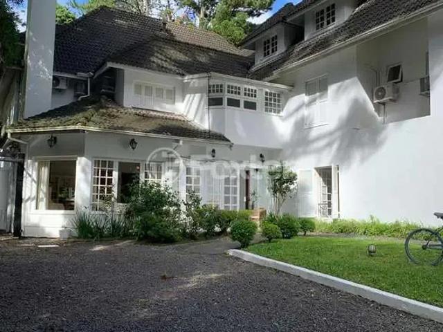Casa / Sobrado para Venda em Canela/RS Suzana 16 Quartos