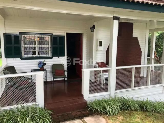 Casa / Sobrado para Venda em Canela/RS Suzana 6 Quartos