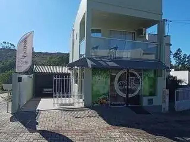 Casa / Sobrado para Venda em Canelinha/SC Cobre 2 Quartos