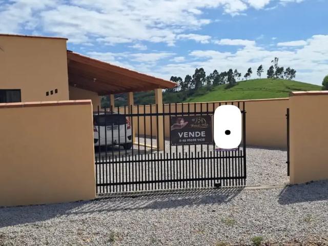 Casa / Sobrado para Venda em Canelinha/SC Cobre