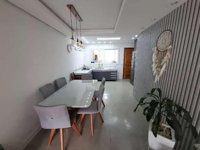 Casa / Sobrado para Venda em Canoas/RS Brigadeira 2 Quartos