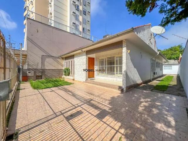 Casa / Sobrado para Venda em Canoas/RS Centro 3 Quartos