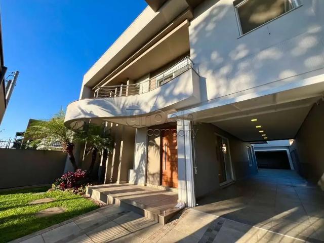 Casa / Sobrado para Venda em Canoas/RS Centro 3 Quartos
