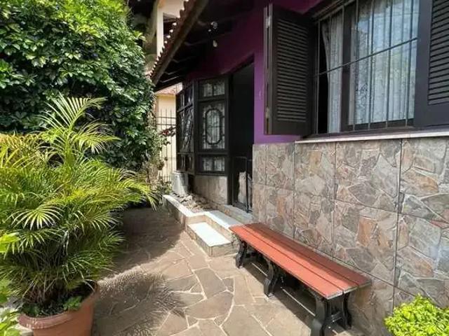 Casa / Sobrado para Venda em Canoas/RS Centro 3 Quartos