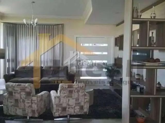 Casa / Sobrado para Venda em Canoas/RS Centro 3 Quartos