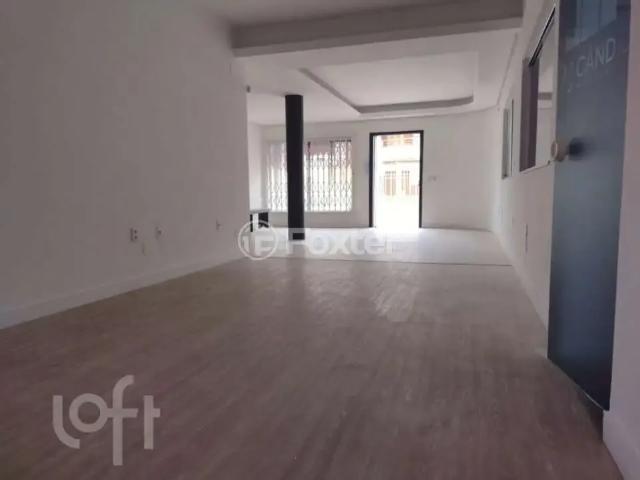 Casa / Sobrado para Venda em Canoas/RS Centro 3 Quartos