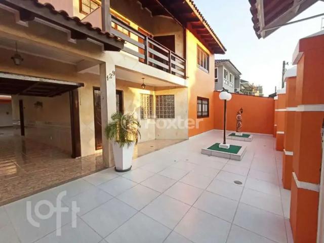 Casa / Sobrado para Venda em Canoas/RS Centro 3 Quartos