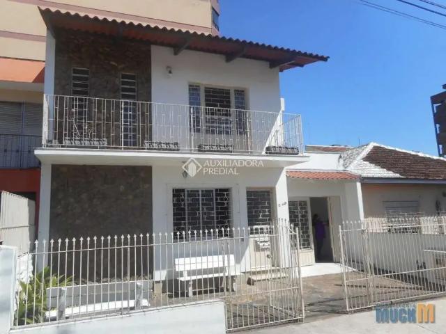 Casa / Sobrado para Venda em Canoas/RS Centro 10 Quartos
