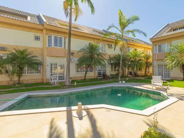 Casa / Sobrado para Venda em Canoas/RS Centro 4 Quartos