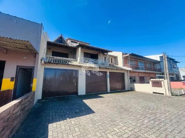 Casa / Sobrado para Venda em Canoas/RS Centro 4 Quartos