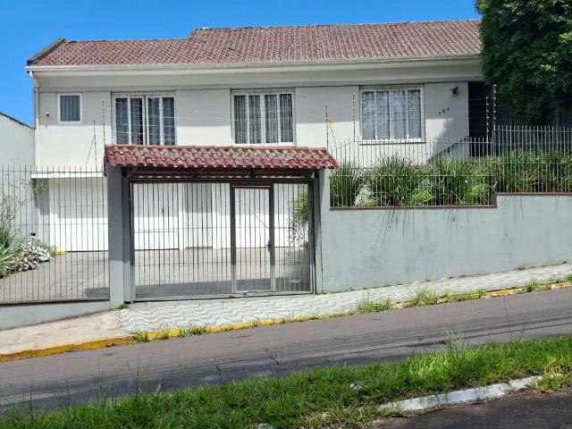 Casa / Sobrado para Venda em Canoas/RS Centro 4 Quartos