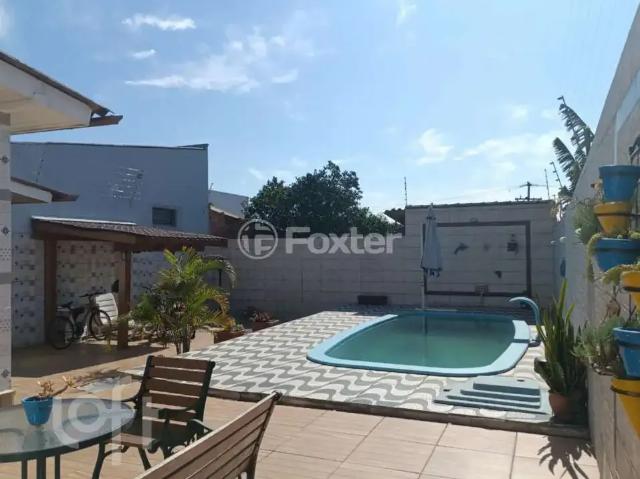 Casa / Sobrado para Venda em Canoas/RS Estância Velha 4 Quartos