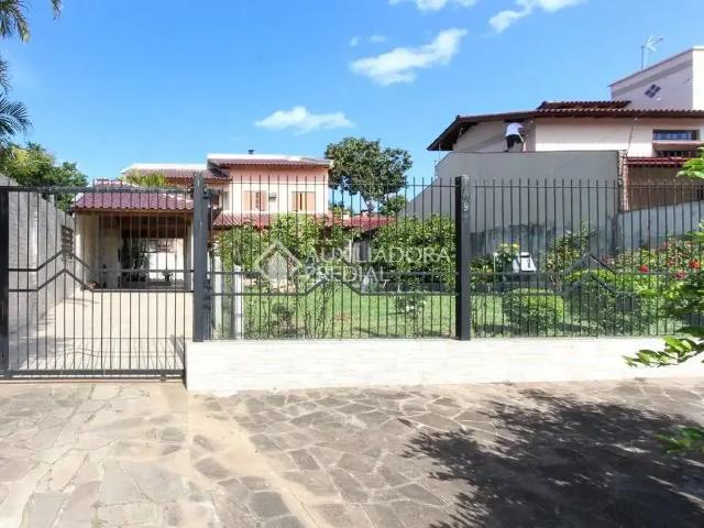 Casa / Sobrado para Venda em Canoas/RS Estância Velha 4 Quartos