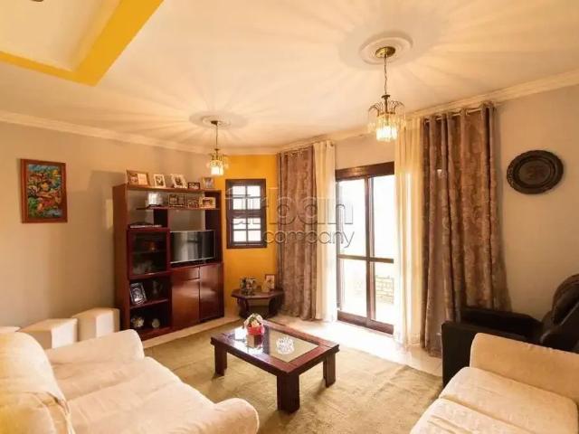 Casa / Sobrado para Venda em Canoas/RS Estância Velha 4 Quartos