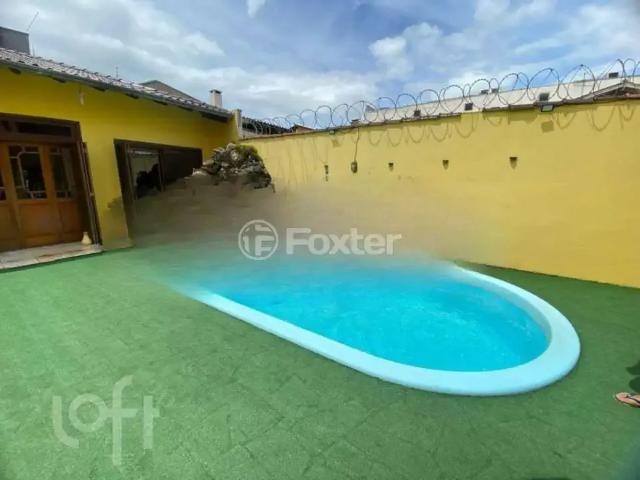 Casa / Sobrado para Venda em Canoas/RS Estância Velha 4 Quartos