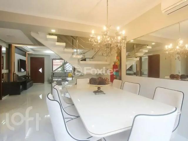 Casa / Sobrado para Venda em Canoas/RS Estância Velha 4 Quartos