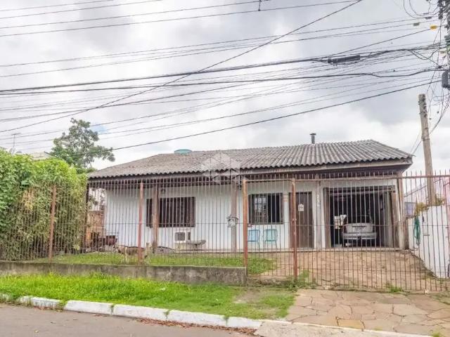 Casa / Sobrado para Venda em Canoas/RS Estância Velha 5 Quartos