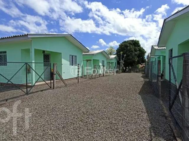 Casa / Sobrado para Venda em Canoas/RS Estância Velha 2 Quartos