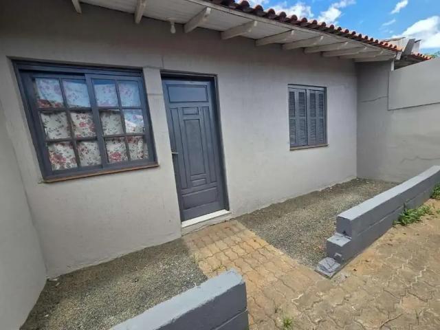 Casa / Sobrado para Venda em Canoas/RS Estância Velha 2 Quartos