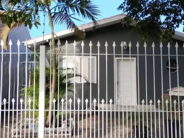 Casa / Sobrado para Venda em Canoas/RS Estância Velha 2 Quartos