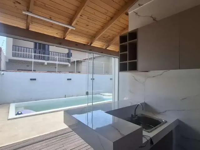 Casa / Sobrado para Venda em Canoas/RS Estância Velha 2 Quartos