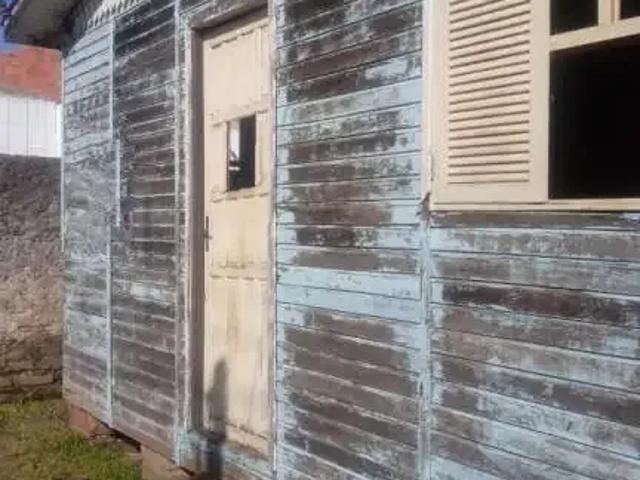 Casa / Sobrado para Venda em Canoas/RS Estância Velha 2 Quartos