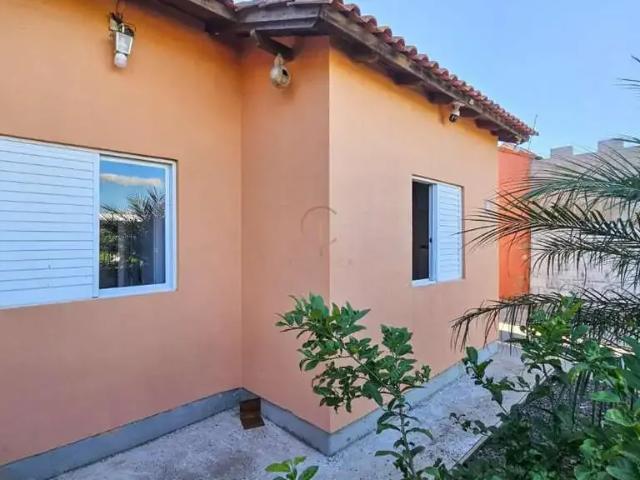 Casa / Sobrado para Venda em Canoas/RS Estância Velha 3 Quartos