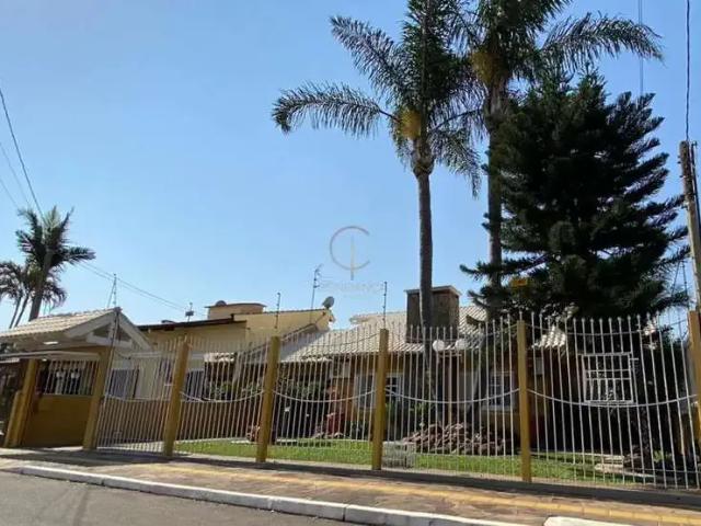 Casa / Sobrado para Venda em Canoas/RS Estância Velha 3 Quartos