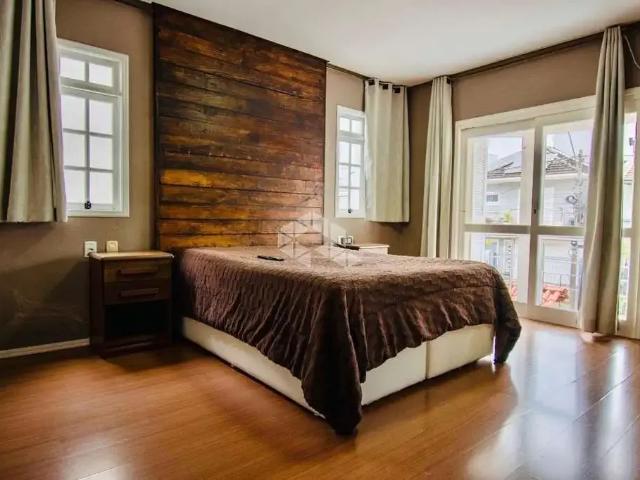 Casa / Sobrado para Venda em Canoas/RS Estância Velha 3 Quartos