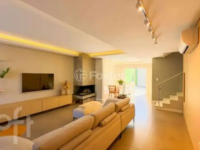 Casa / Sobrado para Venda em Canoas/RS Estância Velha 3 Quartos