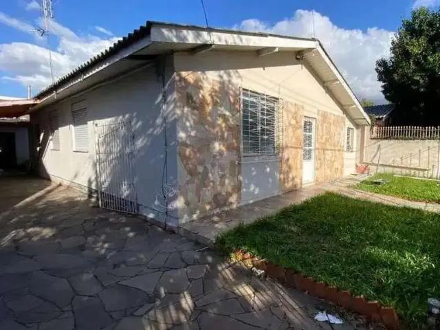 Casa / Sobrado para Venda em Canoas/RS Estância Velha 3 Quartos