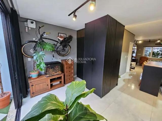 Casa / Sobrado para Venda em Canoas/RS Estância Velha 3 Quartos
