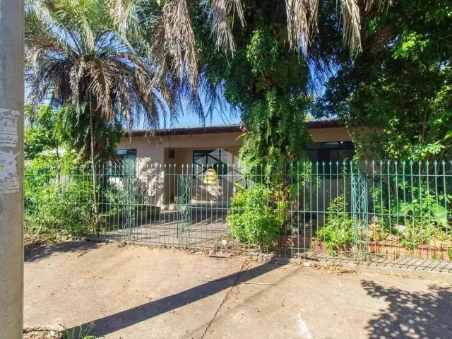 Casa / Sobrado para Venda em Canoas/RS Estância Velha 3 Quartos