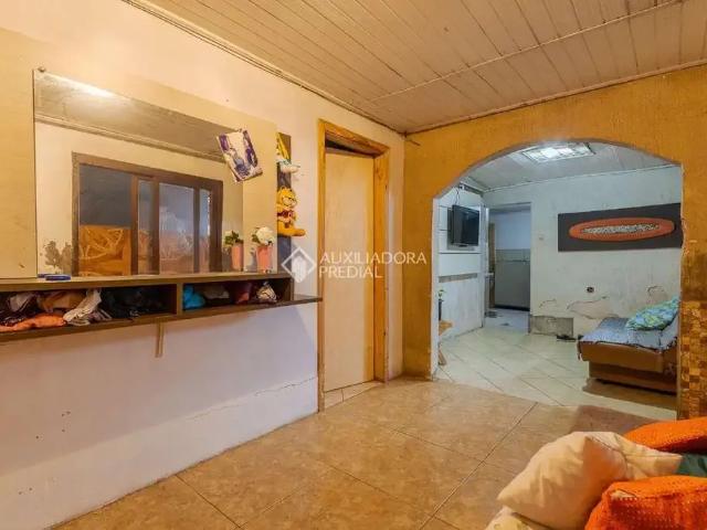 Casa / Sobrado para Venda em Canoas/RS Estância Velha 3 Quartos