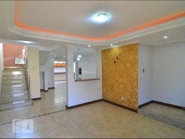 Casa / Sobrado para Venda em Canoas/RS Estância Velha 3 Quartos