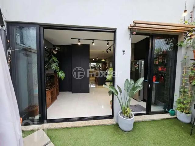 Casa / Sobrado para Venda em Canoas/RS Estância Velha 3 Quartos