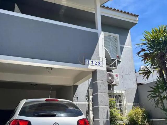 Casa / Sobrado para Venda em Canoas/RS Estância Velha 3 Quartos