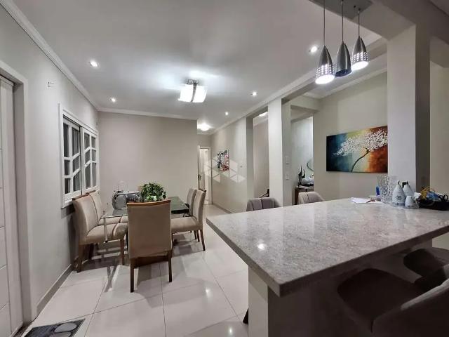 Casa / Sobrado para Venda em Canoas/RS Estância Velha 3 Quartos