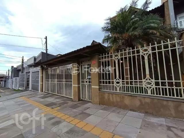 Casa / Sobrado para Venda em Canoas/RS Estância Velha 3 Quartos